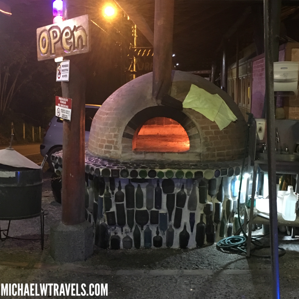 Love Pizza & Trains? Dine at The Wagon in Costa Rica!